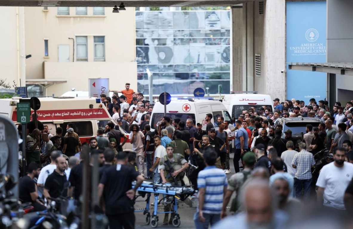 Explosion massive de bipeurs au Liban : 4000 blessés, 11 morts ...